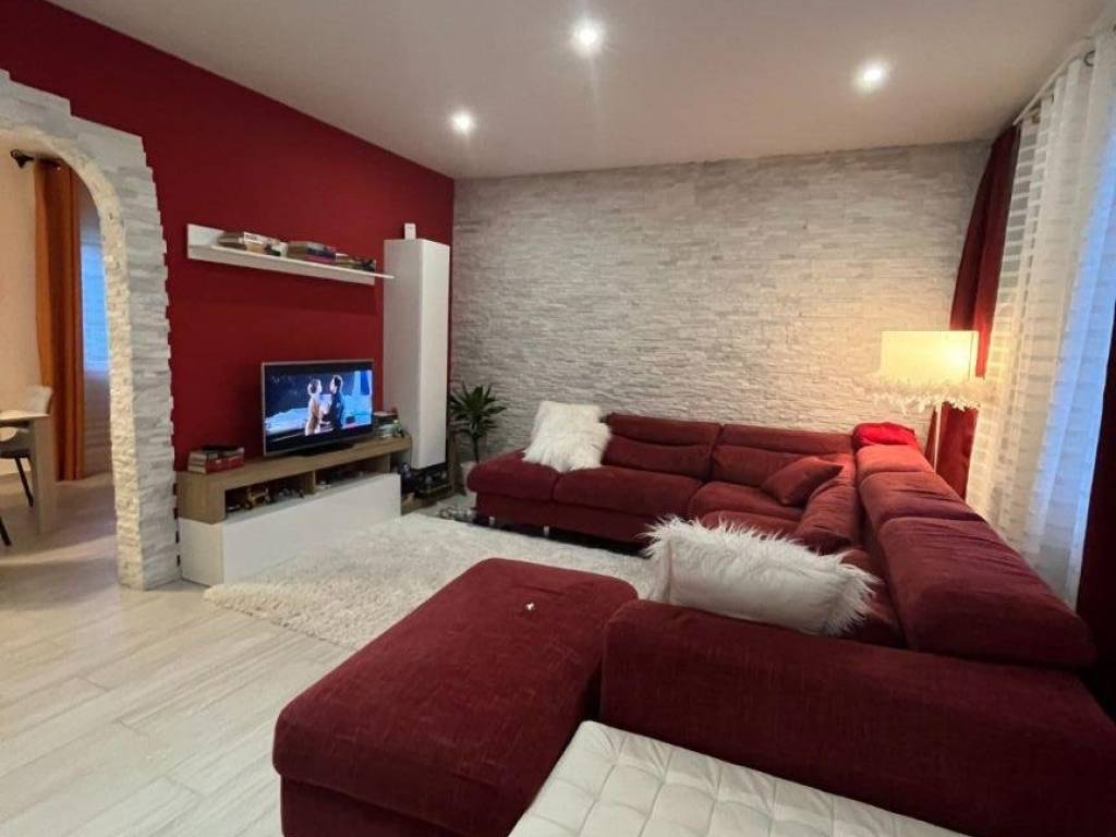 Vendita Appartamento in via delle Cave. Padova. Ottimo stato, primo ...