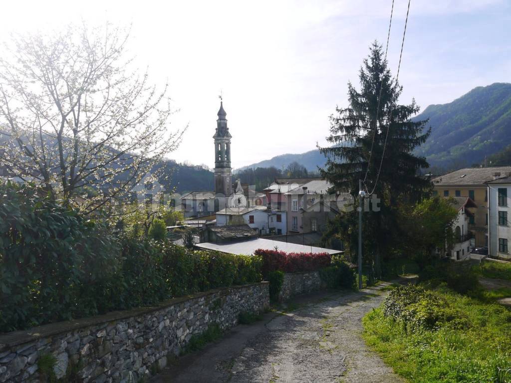 Vendita Appartamento Moconesi. Trilocale, Buono stato, primo piano ...