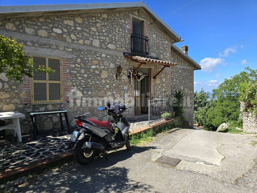 Vendita Terratetto unifamiliare in via Bartolomeo da Miranda Terni ...