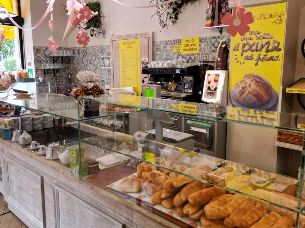 Bar, Savona, Rif. 112043861 - Immobiliare.it