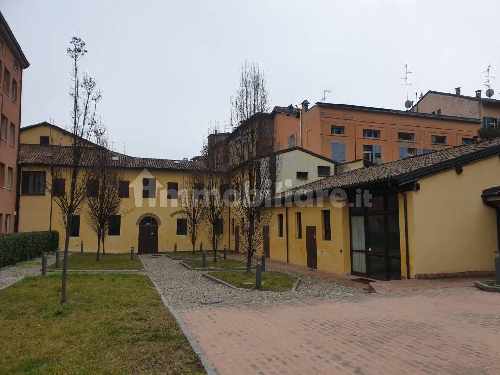 Palazzo - Edificio via Ganaceto 127, Modena, Rif. 112048315 ...