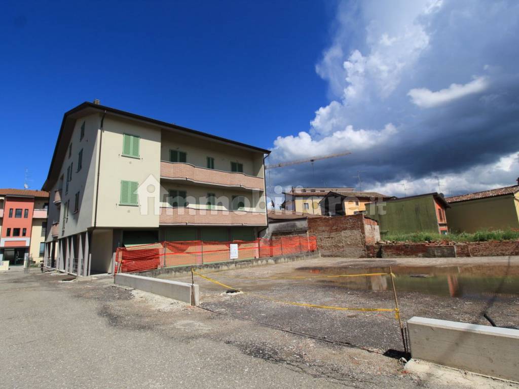 Vendita Appartamento Borgonovo Val Tidone. Trilocale in traversa di ...