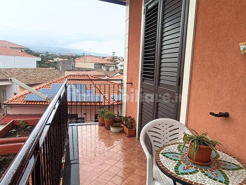 Vendita Appartamento San Pietro Clarenza. Quadrilocale in piazza delle ...