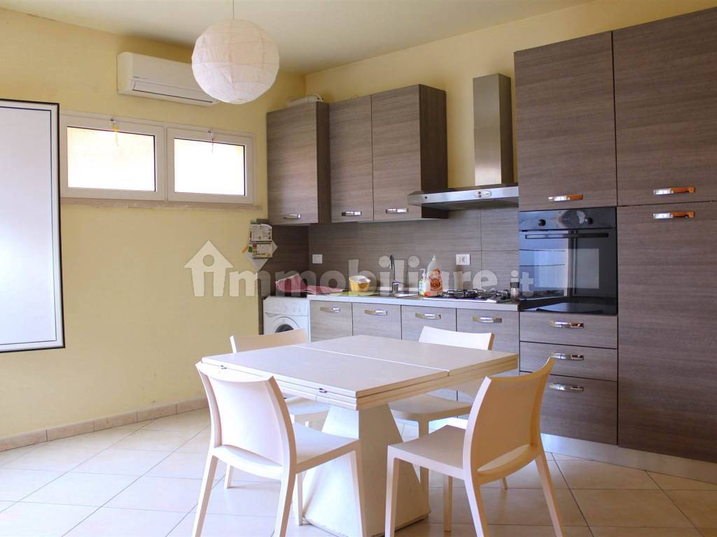 Vendita Appartamento in via Francesco Galdi. Pisa. Ottimo stato, su più ...