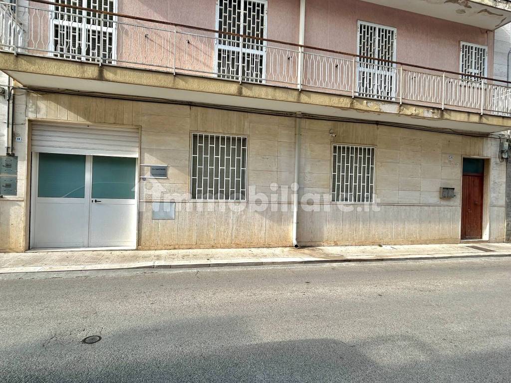 Vendita Appartamento Acquaviva delle Fonti. Quadrilocale in via Modesto ...