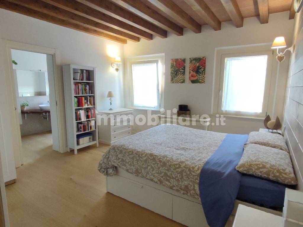 Stanza singola in affitto, affittasi camera singola Strada Fossa Monda ...