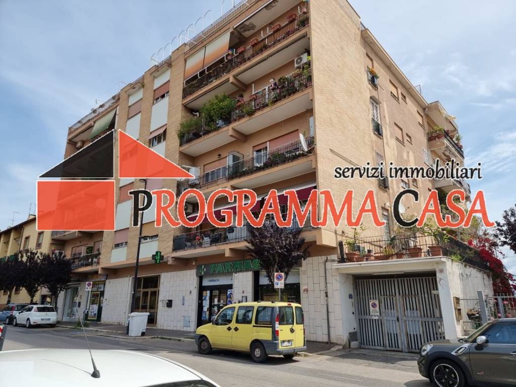 Garage - Box via Virgilio 29, Pomezia, Rif. 112135009 - Immobiliare.it