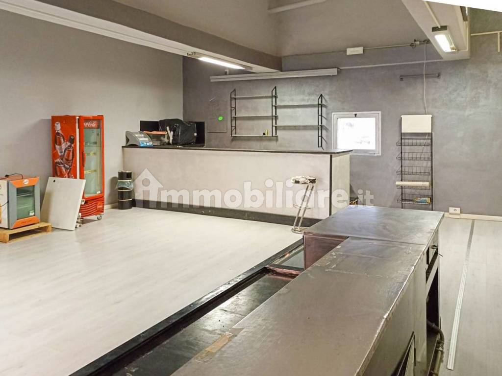 Locale commerciale via Teodolfo Mertel 52C, Allumiere, Rif. 112144497 ...