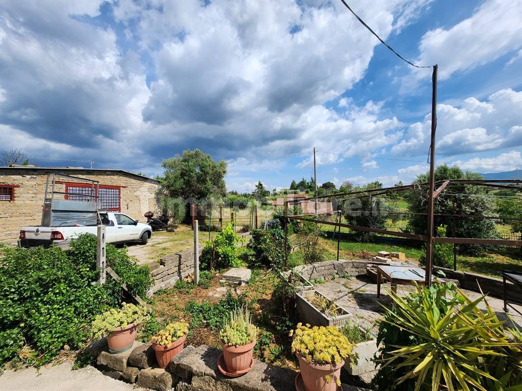 Vendita Appartamento in via Colle Scossite. Zagarolo. Buono stato ...