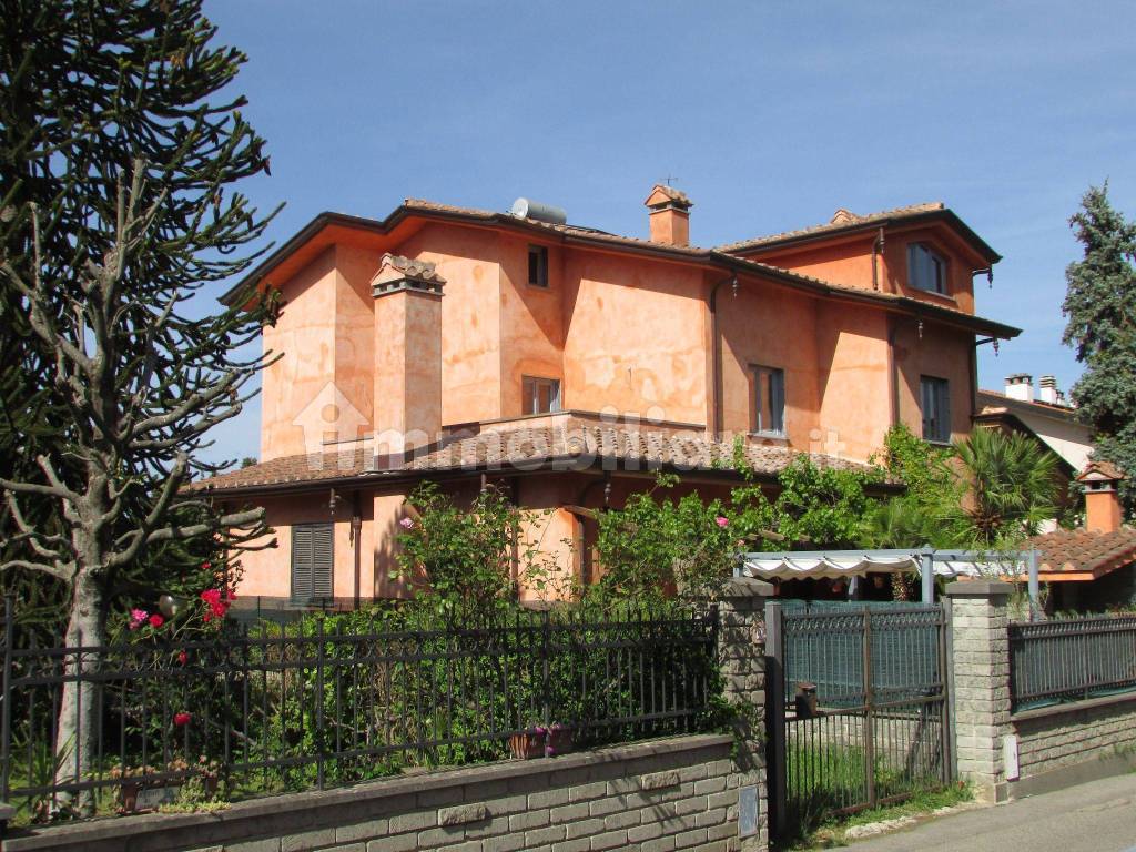 Vendita Appartamento in villa in via Mario Patrizi 9A Vitorchiano ...