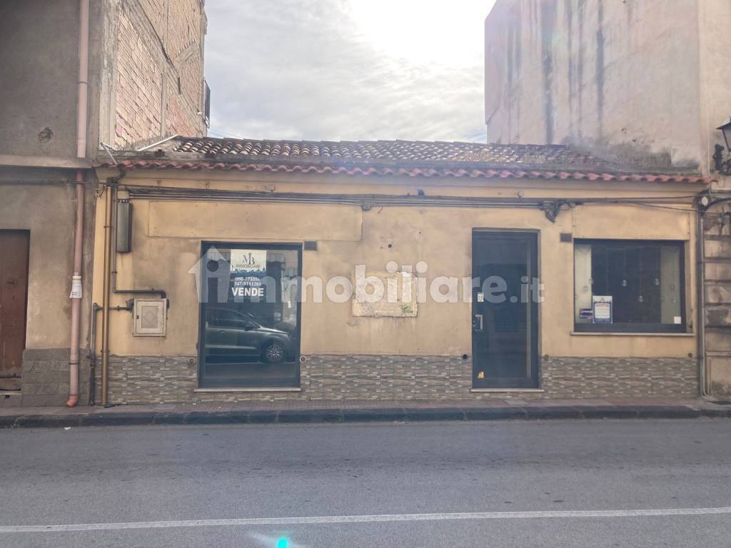 Vendita Villa unifamiliare in via Umberto 1°, 481 Spadafora. Da ...