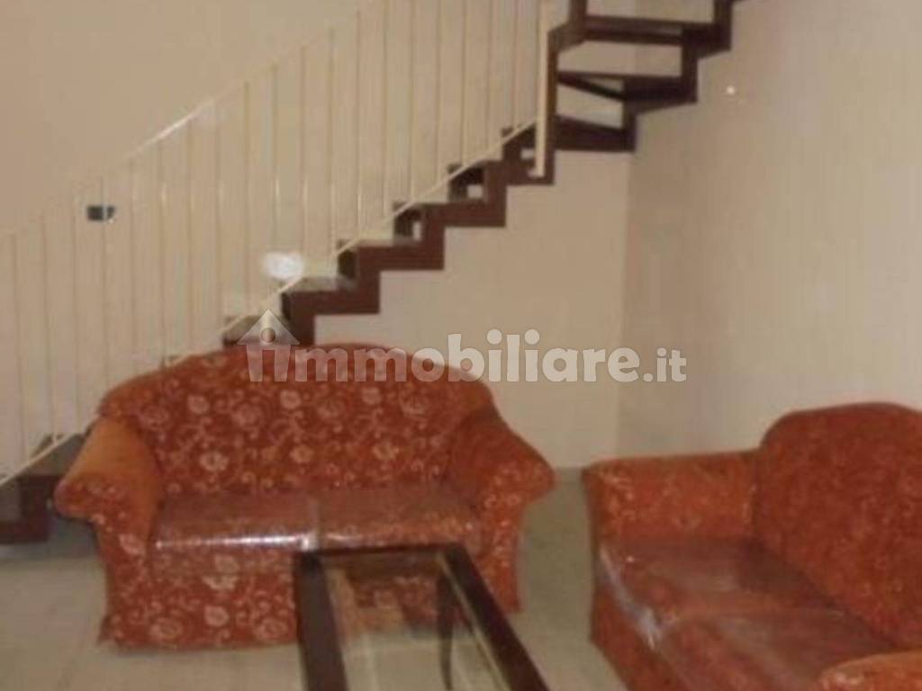 Affitto Appartamento Isernia. Bilocale in corso Marcelli, 29. Buono ...