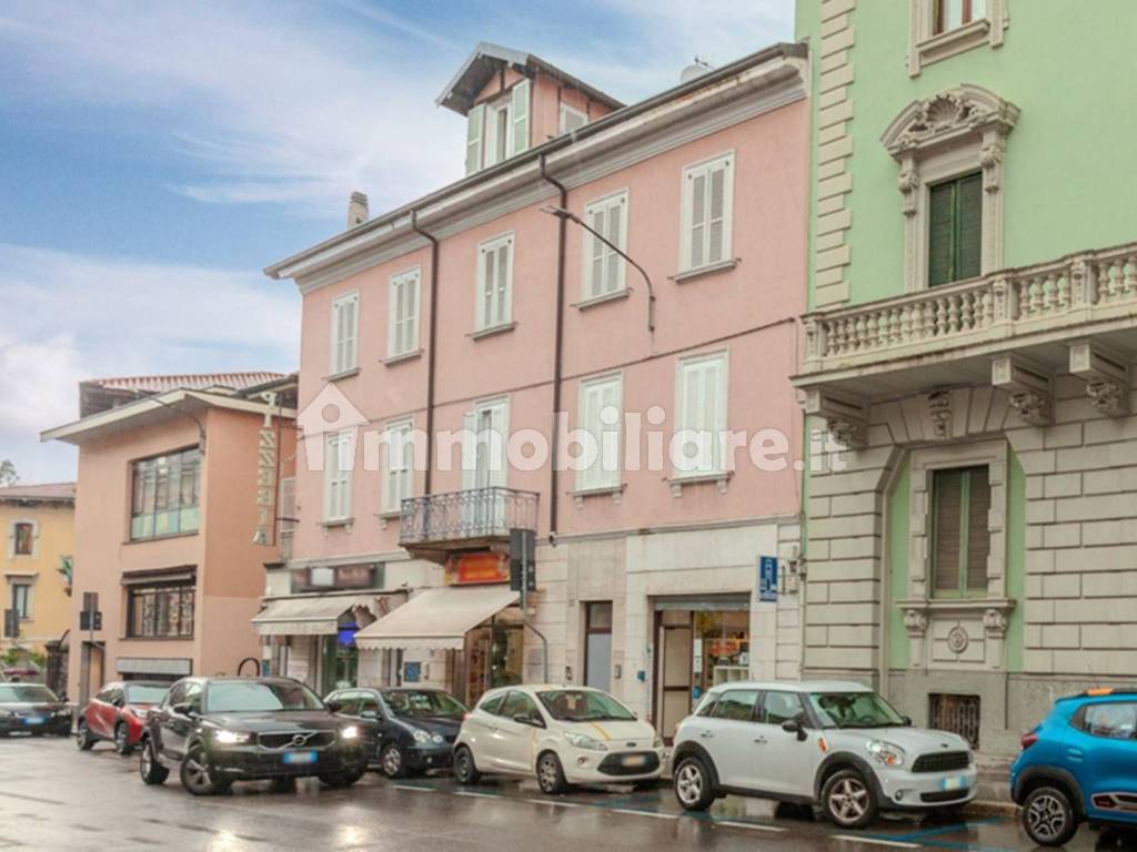 Vendita Appartamento Varese. Trilocale in via Orrigoni 13. Buono stato ...