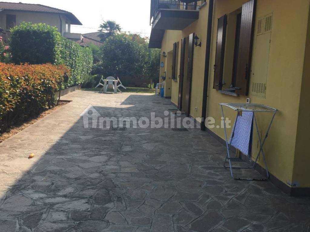 Vendita Villa bifamiliare in via Marchesi Monticelli Obizzi 16 Ripalta ...