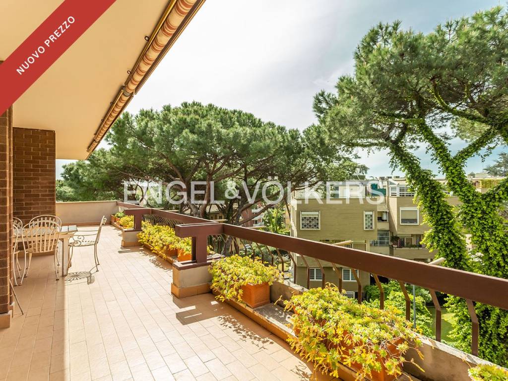 Продажа Квартира : via Alberto Litta Modignani. Рим. Подлежит ремонту ...