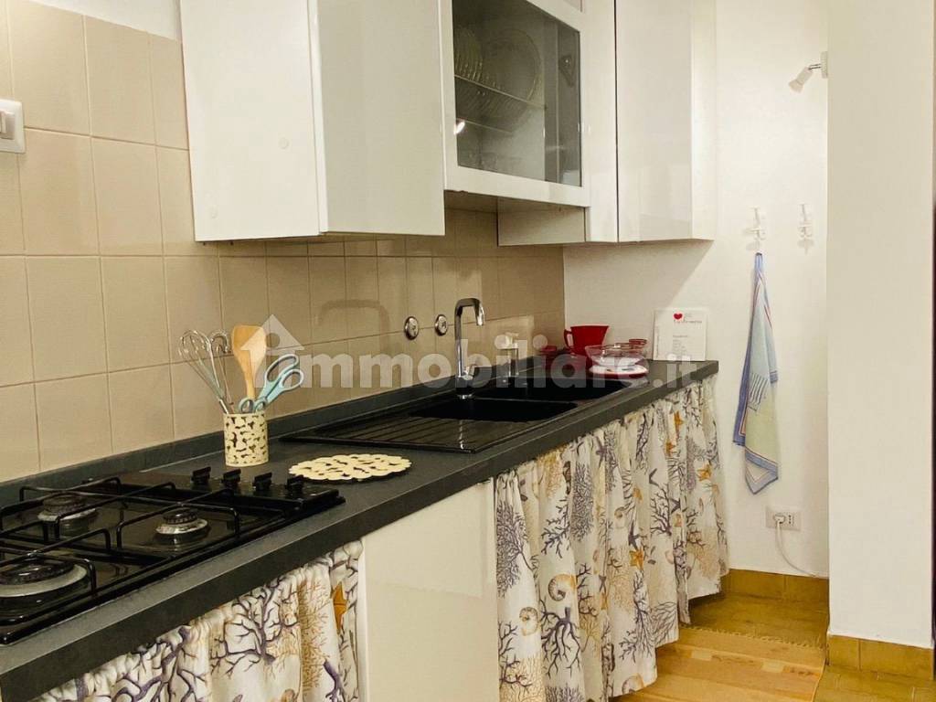 Stanza multipla in affitto, affittasi camera multipla via Dottor ...