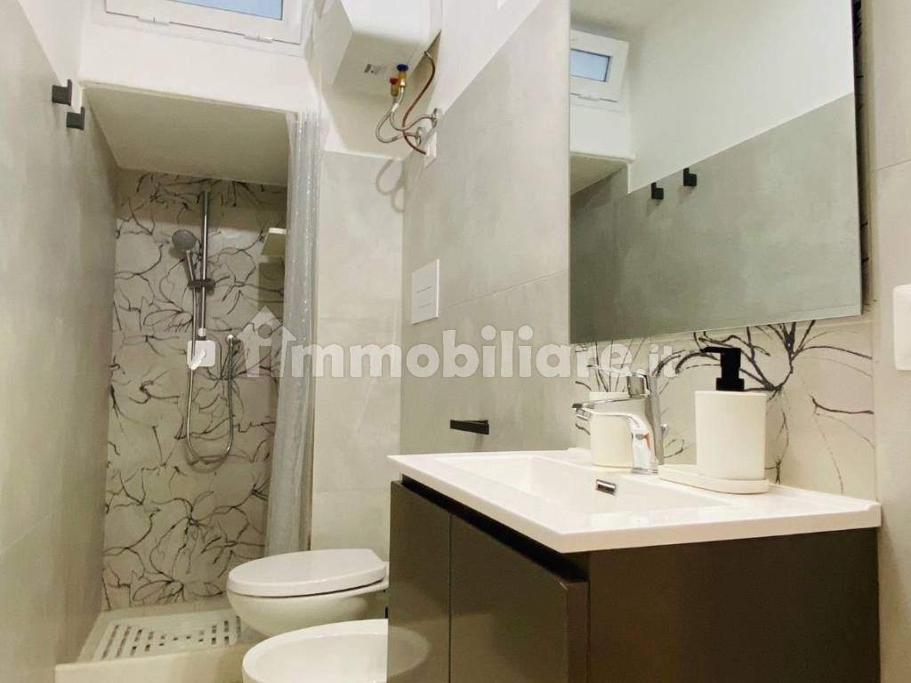 Stanza multipla in affitto, affittasi camera multipla via Dottor ...