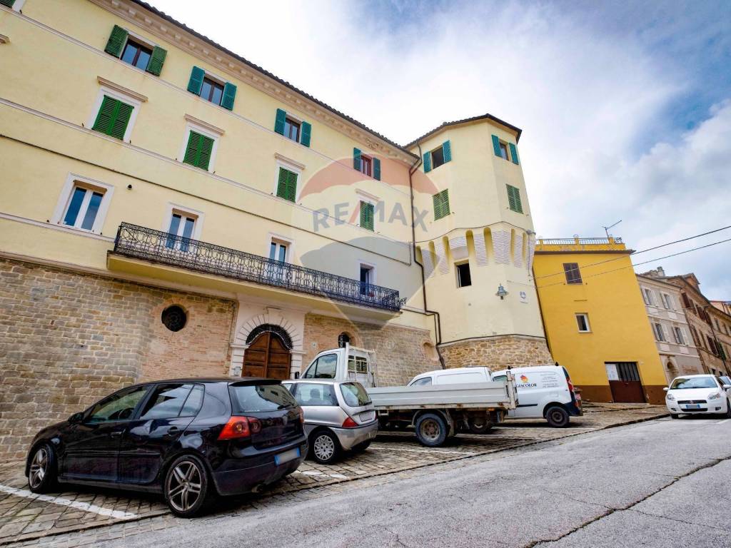 Vendita Appartamento Castelplanio. Buono stato, secondo piano, con ...