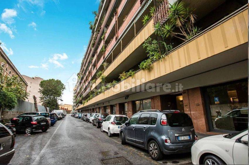 Affitto Appartamento in via Benedetto Musolino. Roma. Ottimo stato, primo piano, con balcone ...