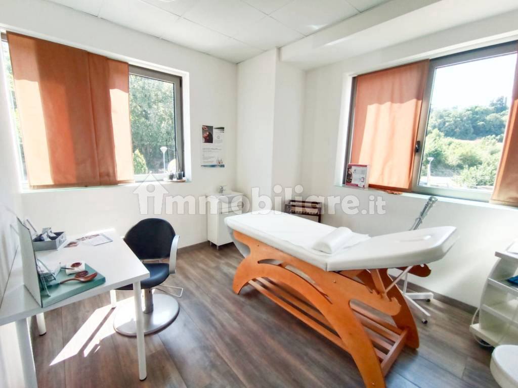 Locale commerciale Strada Tiberina Nord 26, Perugia, Rif. 112542321 ...