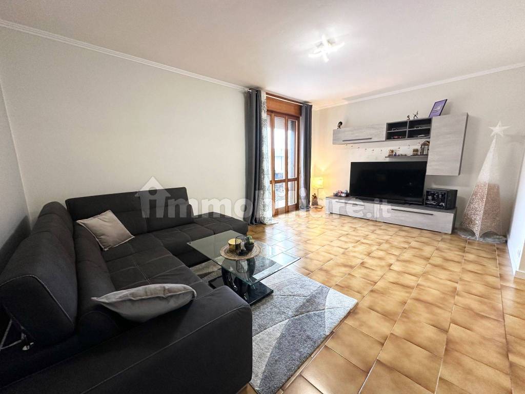 Vendita Appartamento San Felice sul Panaro. Quadrilocale in via ...