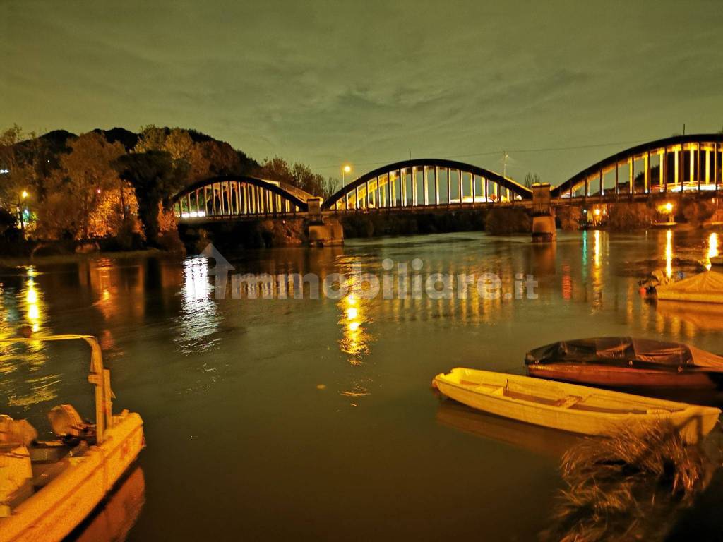 Affitto Appartamento Brivio. Trilocale in via Fossa Castello 31. Ottimo ...