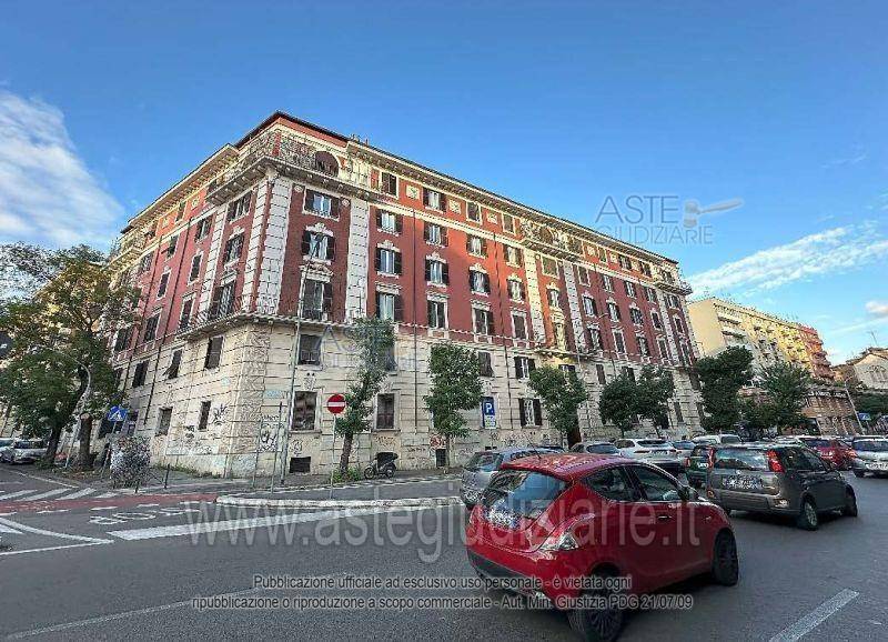 Asta per appartamento, via Taranto 21, San Giovanni Roma, rif ...