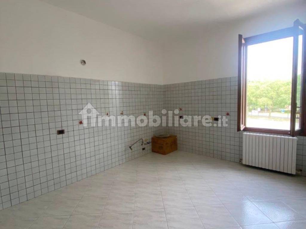 Vendita Appartamento San Felice sul Panaro. Trilocale in via Adeodato ...