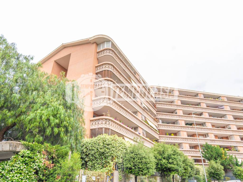 Vendita Appartamento Roma. Bilocale in via Roberto Ago 70. Nuovo, sesto ...