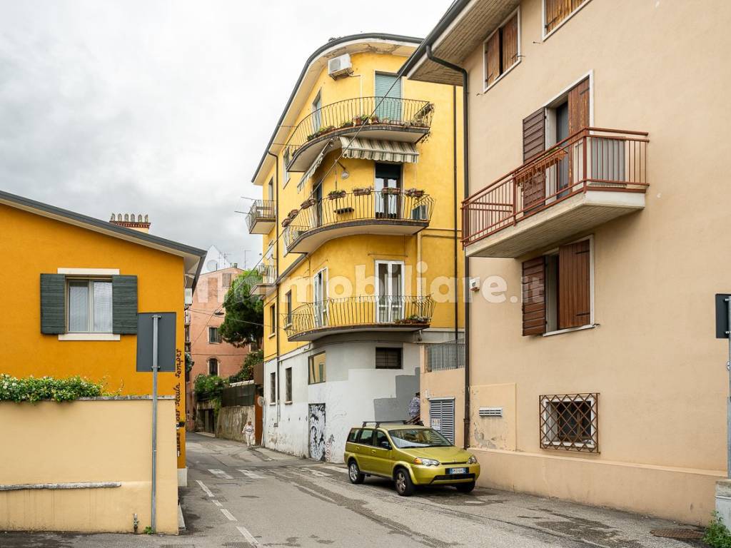 Vendita Appartamento Verona. Trilocale in via Filippo Rosa Morando 34B ...