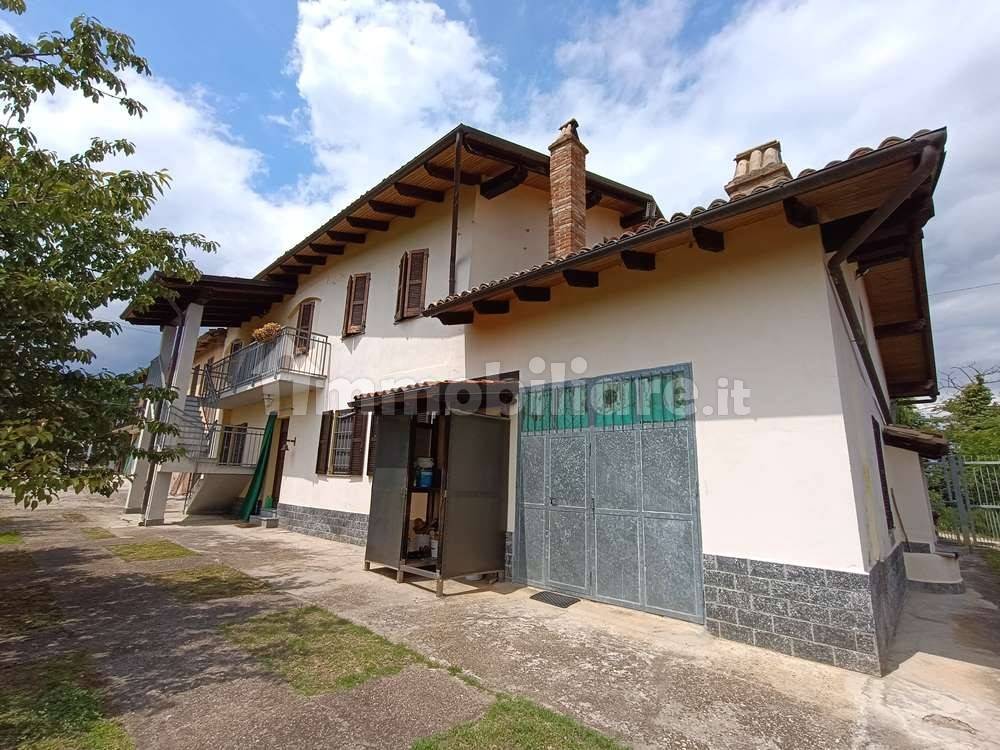 Vendita Cascina in via Case Sparse Alfiano Natta. Ottimo stato, posto ...