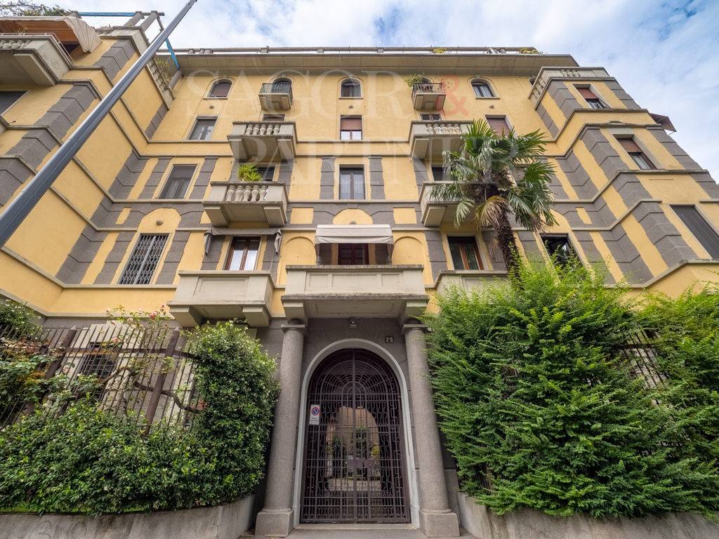 Sale Apartment Milan. 3-room flat in via Giuseppe Dezza 29. To be ...