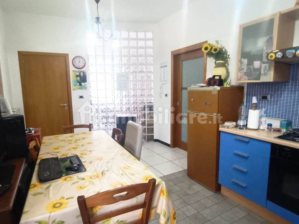 Vendita Appartamento San Pietro Clarenza. Bilocale, Buono stato, primo ...