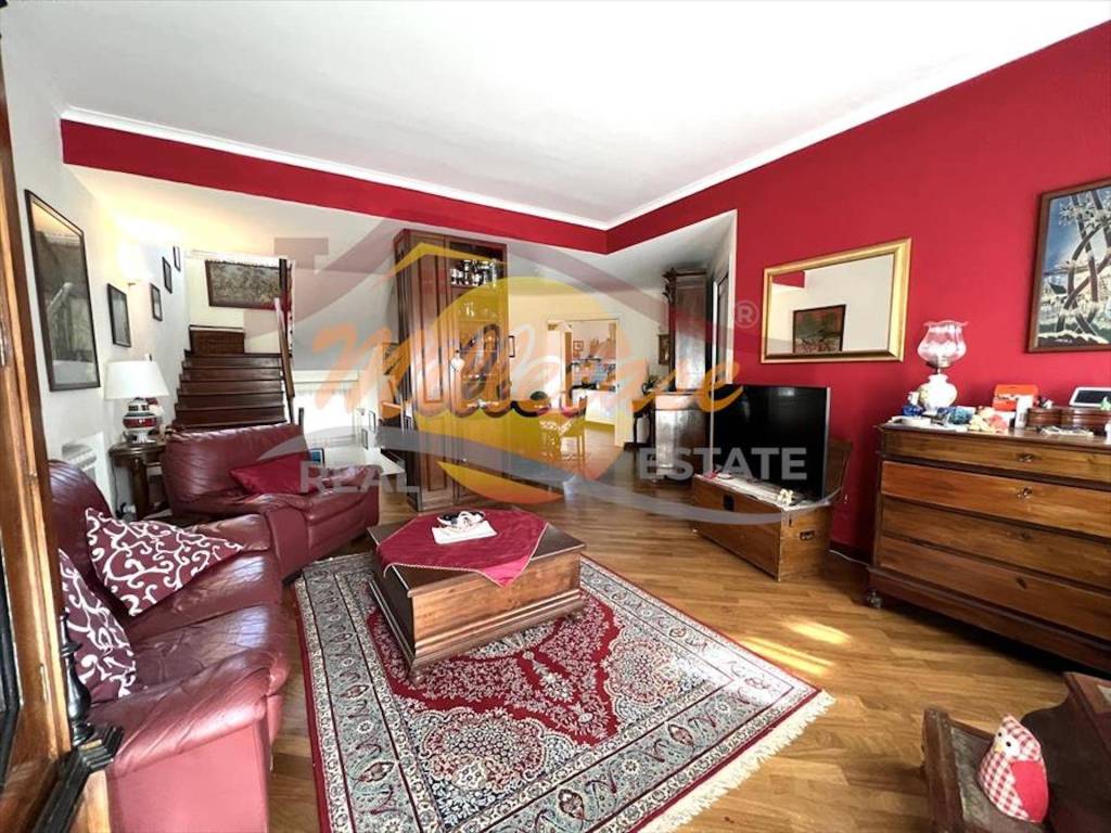 Sale Two-family villa in via Luigi Maria Monti Syracuse. Good condition ...