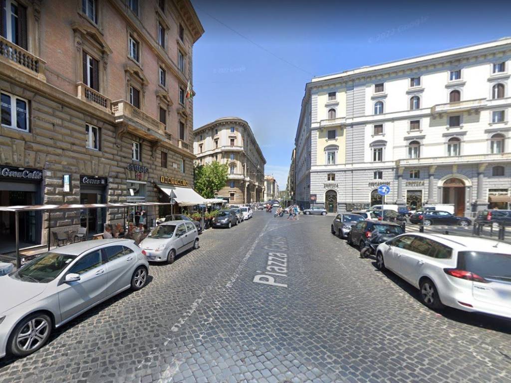 Bar piazza Camillo Benso di Cavour, Roma, Rif. 112856227 - Immobiliare.it