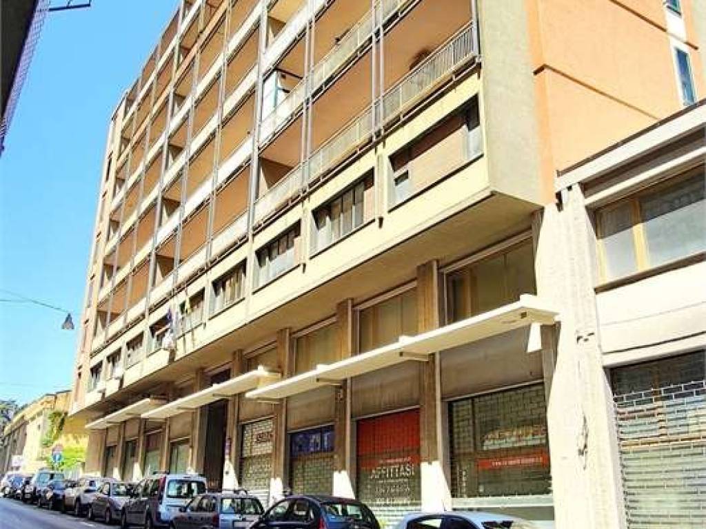 Vendita Appartamento Enna. Trilocale in corso Sicilia, 22. Buono stato ...