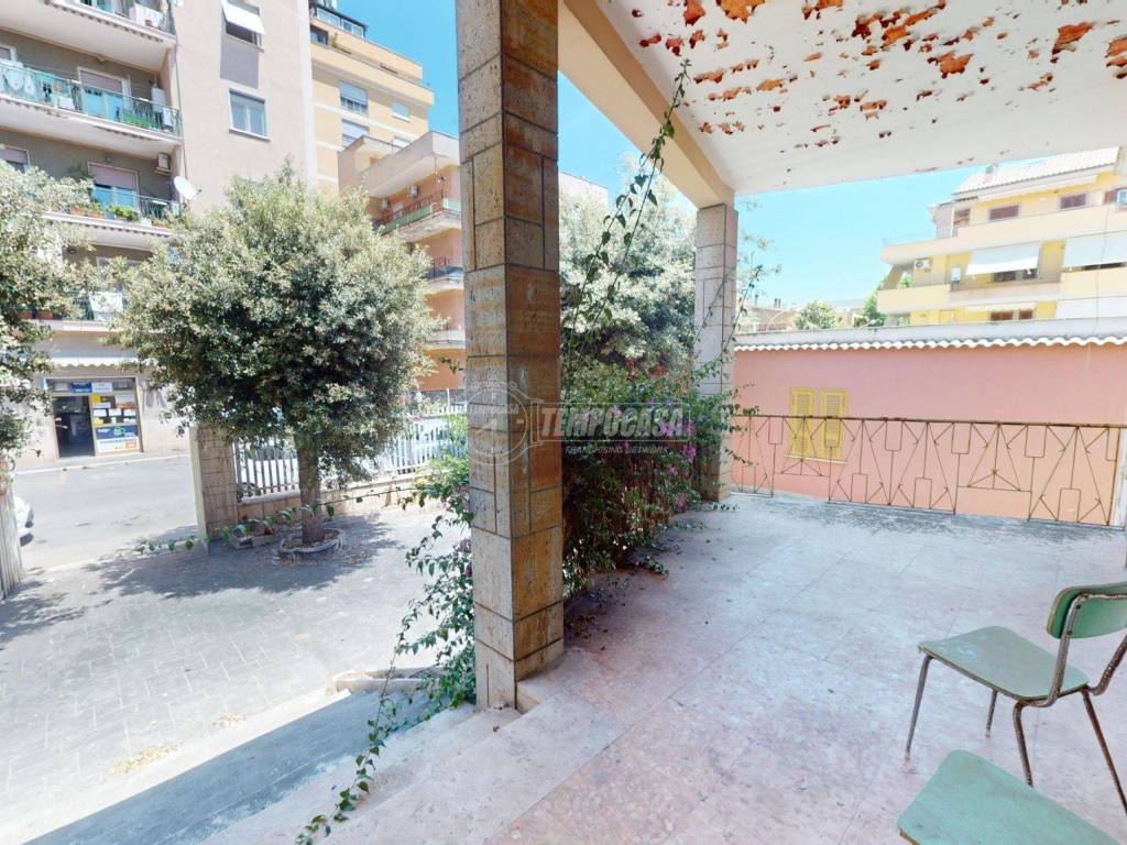 Vendita Villa unifamiliare in via Palermo Ladispoli. Da ristrutturare ...