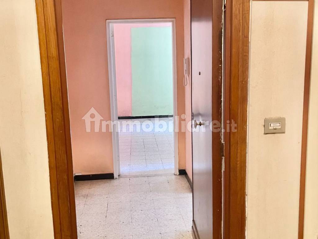 Vendita Appartamento Napoli. Bilocale in via Umberto Improta. Da ...