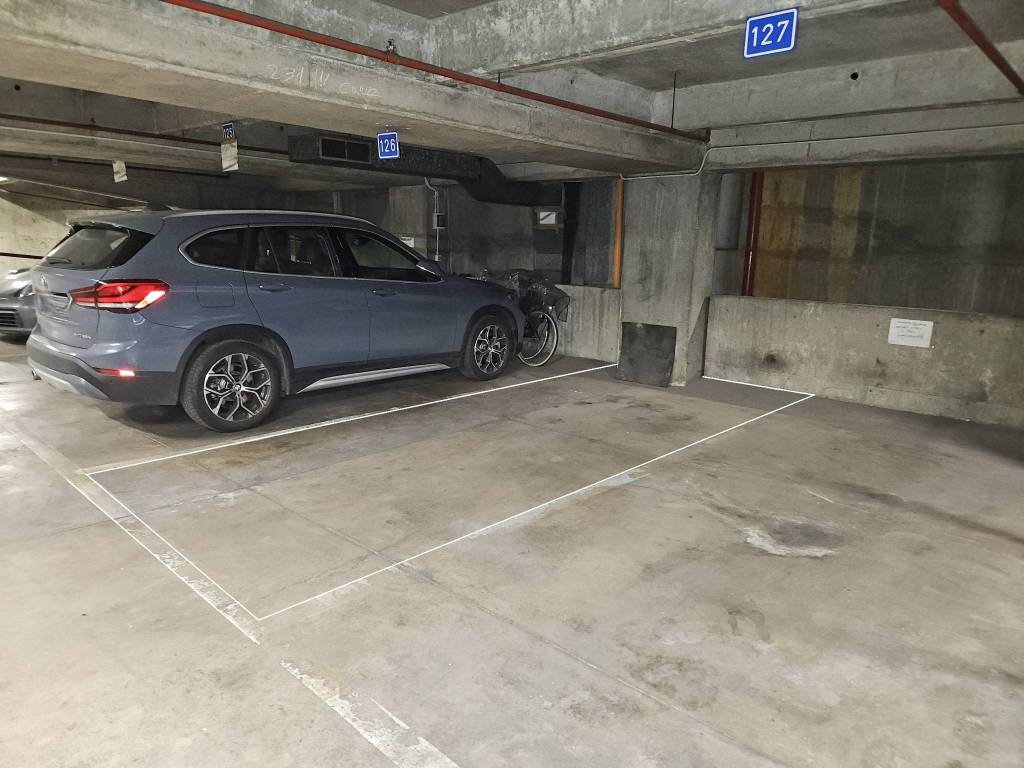 Posto auto - moto via Pantano 10, Milano, Rif. 112915823 - Immobiliare.it