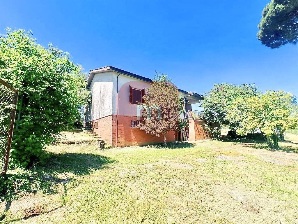 Vendita Villa unifamiliare in via Colle Ristretti Zagarolo. Buono stato ...