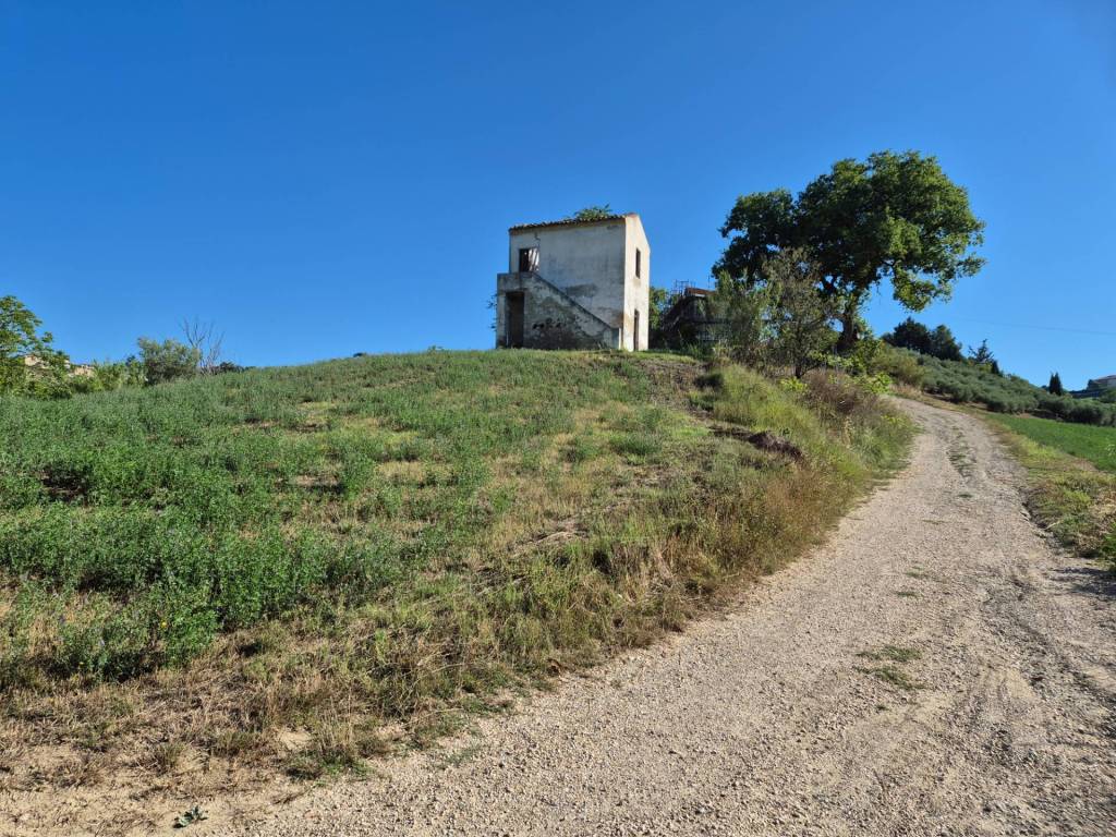 Vendita Rustico Spoltore. Nuovo, 108 m², rif. 112985049