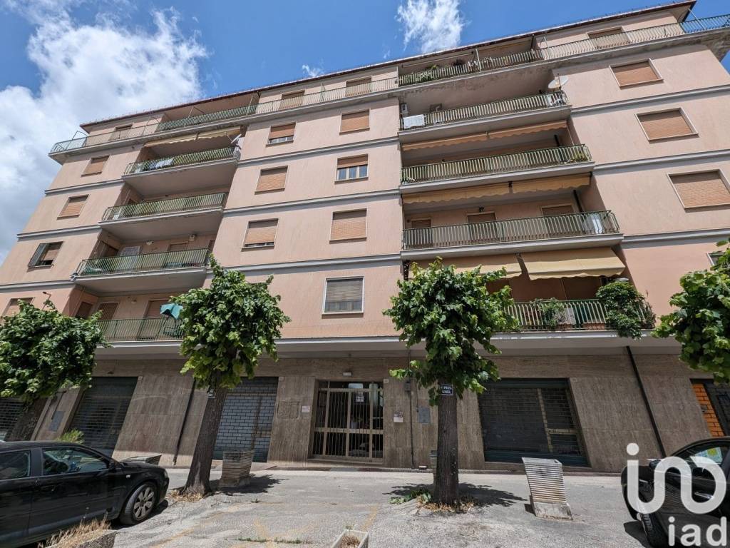 Vendita Appartamento in via freda 52. Sulmona. Buono stato, piano terra ...