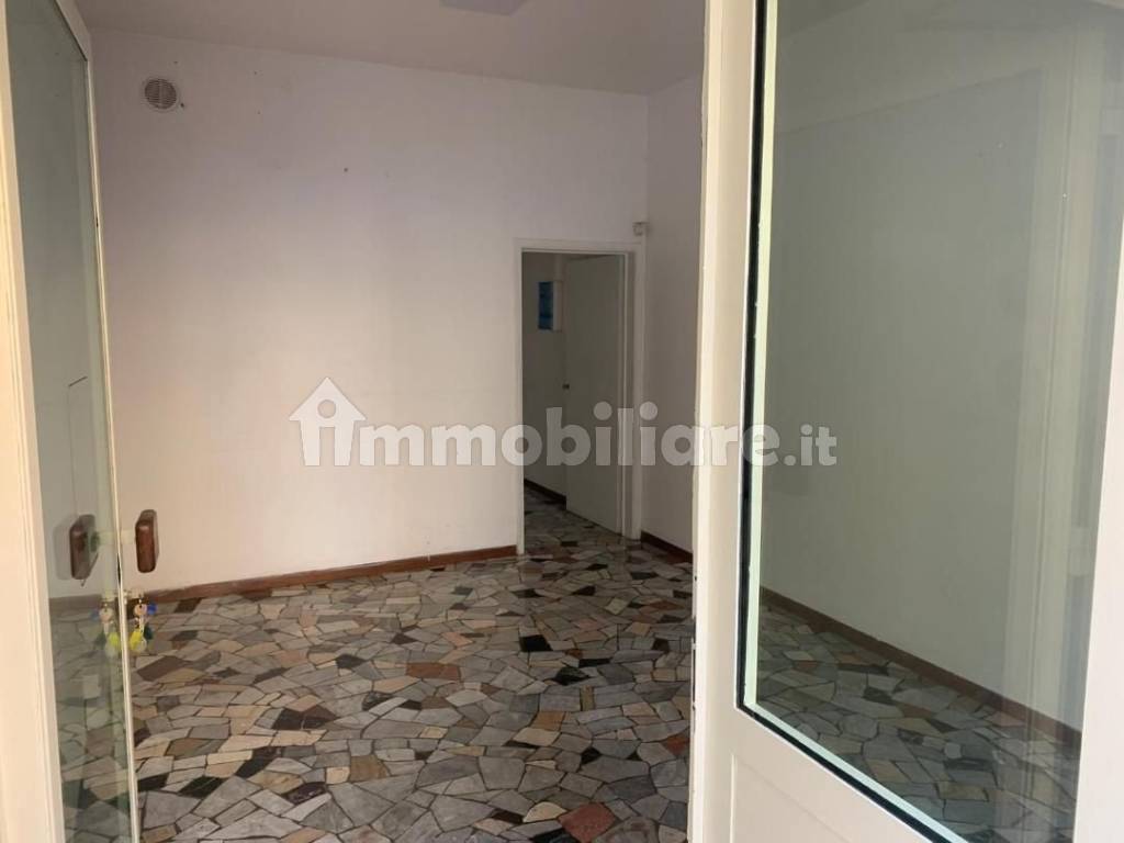 Locale commerciale via Castelfidardo 32C, Firenze, Rif. 113137555 ...