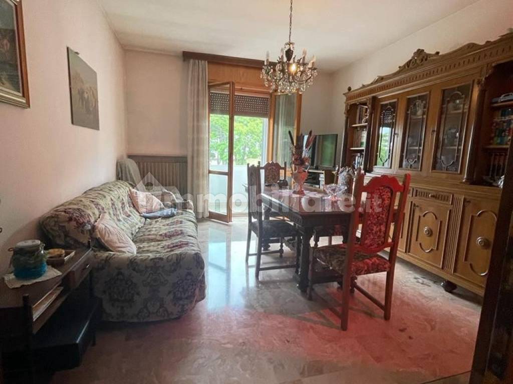 Vendita Appartamento in via Albert Bruce Sabin 62. Montiano. Primo ...