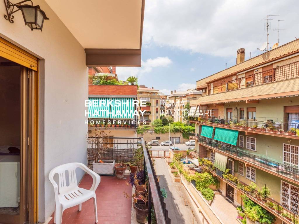 Vendita Appartamento Roma. Trilocale in via Giuseppe Belluzzo. Da ...