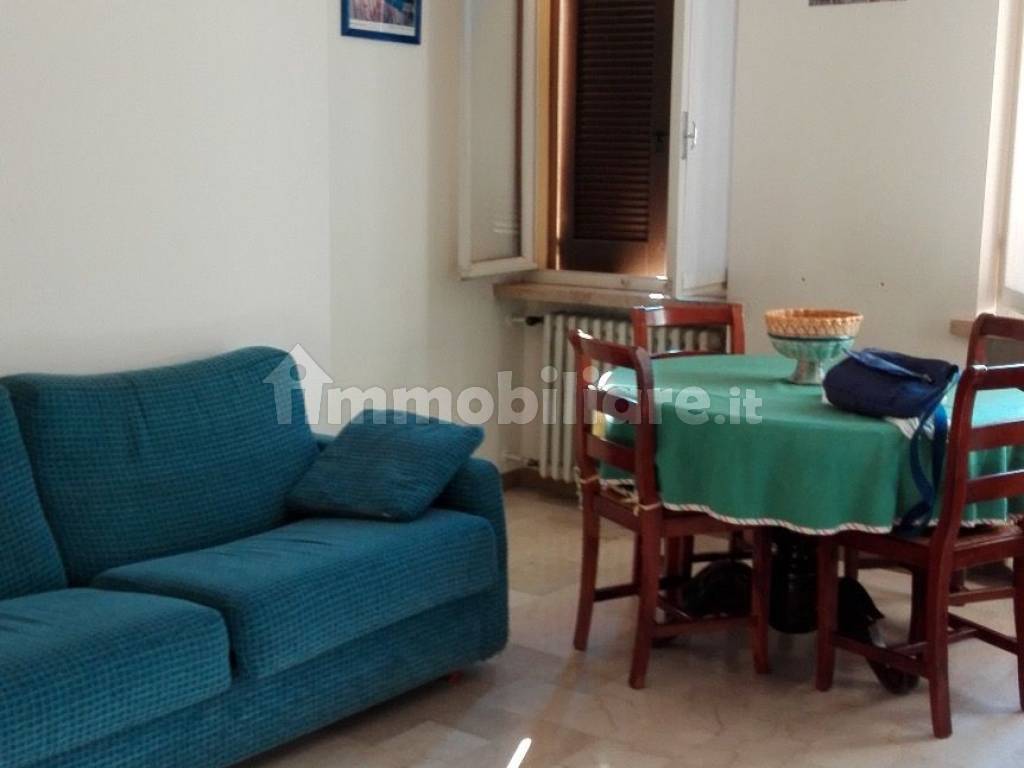 Affitto Appartamento Mantova. Trilocale in via Pietro Fortunato Calvi ...