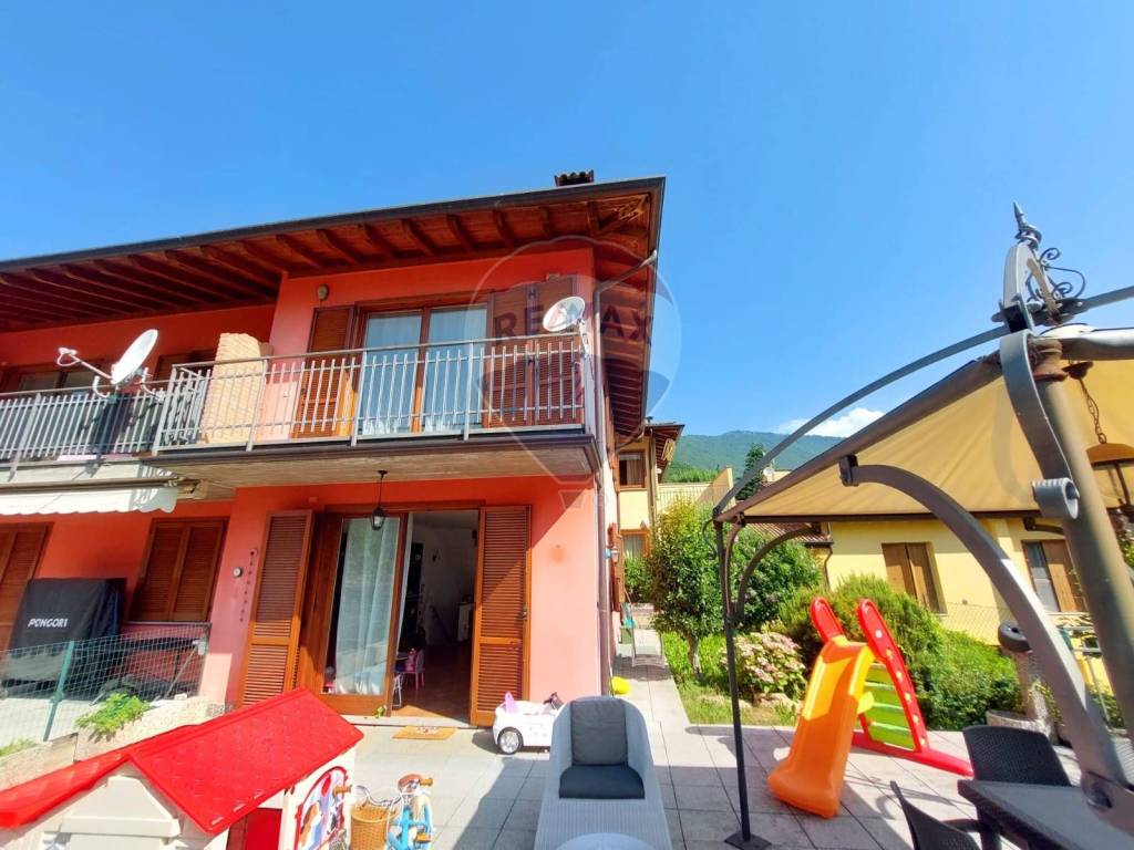Sale Two-family villa Ranzanico. Good condition, parking space, with ...