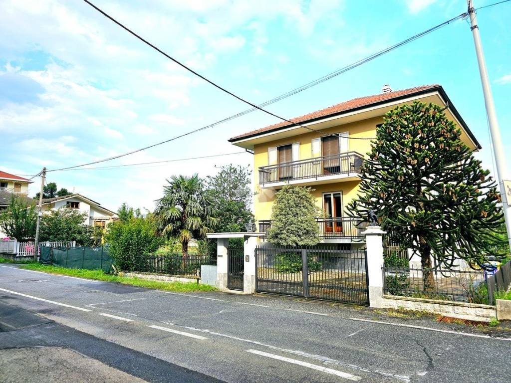 Affitto Appartamento Cafasse. Quadrilocale in via montebasso 7. Buono ...