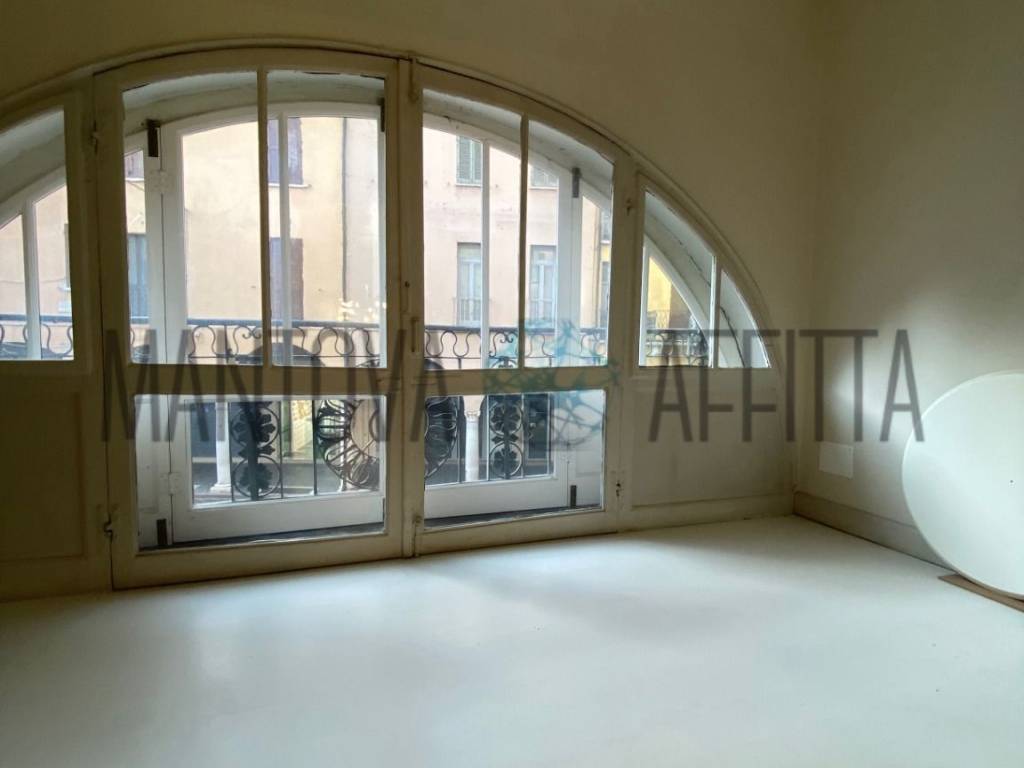 Affitto Appartamento Mantova. Bilocale in via Pietro Fortunato Calvi ...