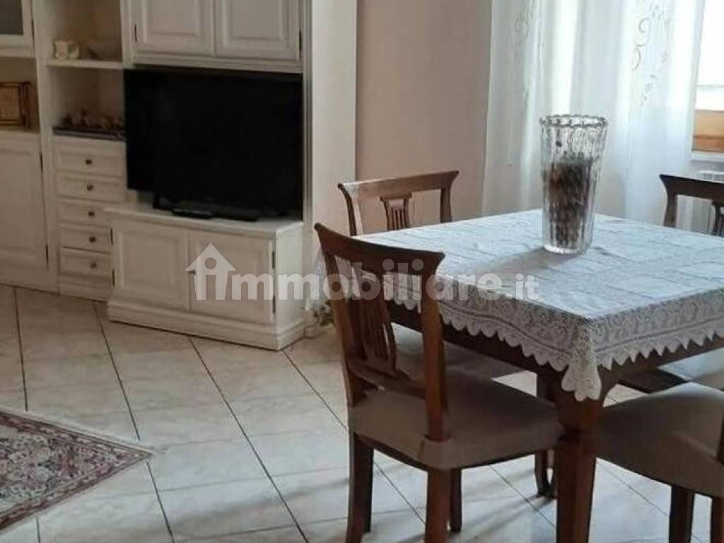 Vendita Villa unifamiliare Monsummano Terme. Buono stato, riscaldamento ...